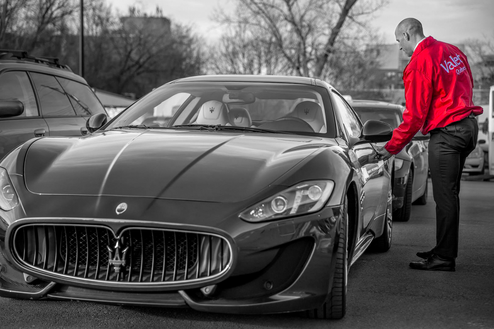 Valet Haut de Gamme - Stationnement Privé - Valet Québec